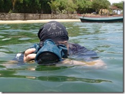 OUTEX WATERPROOF DSLR CAMERA COVER – Mobility Digest